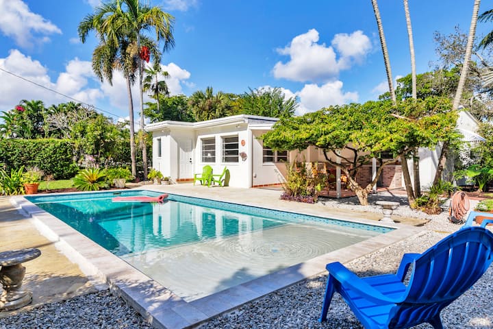 Beautiful Private Oasis - Palm Beach, FL
