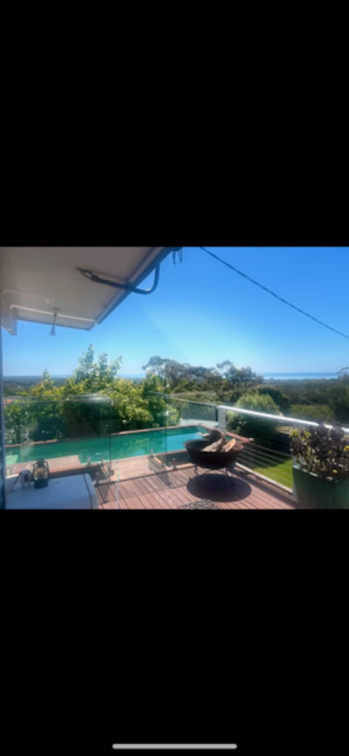 Sunset Deck , Heated Pool , Golf & Ocean Views - Safety Beach