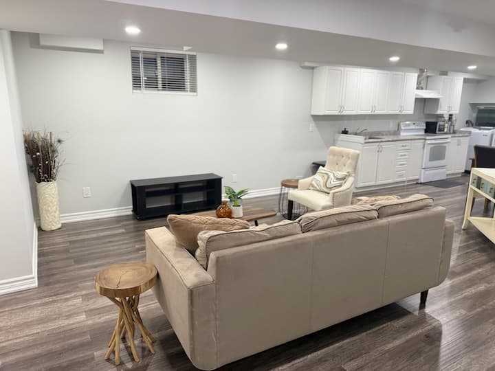 Guest Suite In Caledon - Brampton