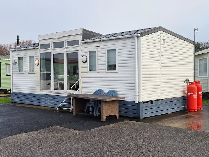 Its Always Summer By The Sea ! - Lancashire