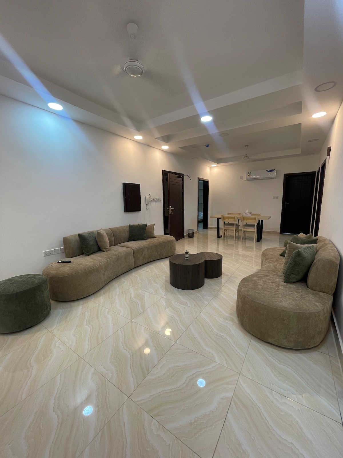 Spacious 2 bedroom apartment - Flats for Rent in Al Hidd, Muharraq ...