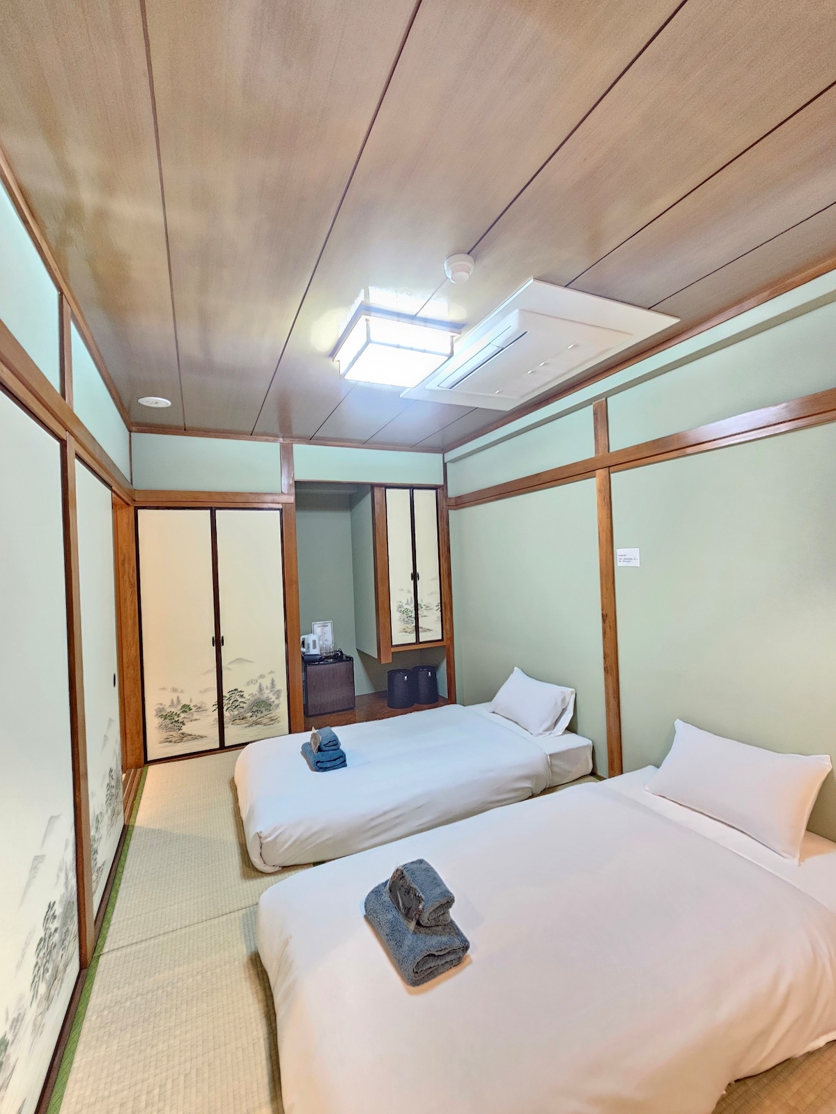 NAO-3B | Asakusa Area | Japanese Modern Room | 3 People OK | ELV ...