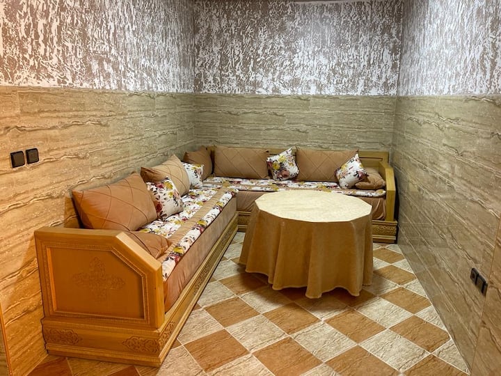 Jolie Apparemment A Oujda Center Ville - Oujda