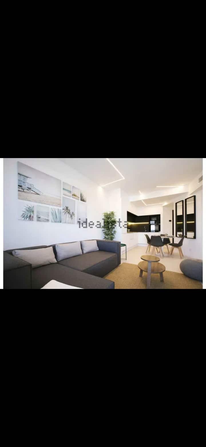 Стильные апартаменты с бассейном в центре города - Barcelona