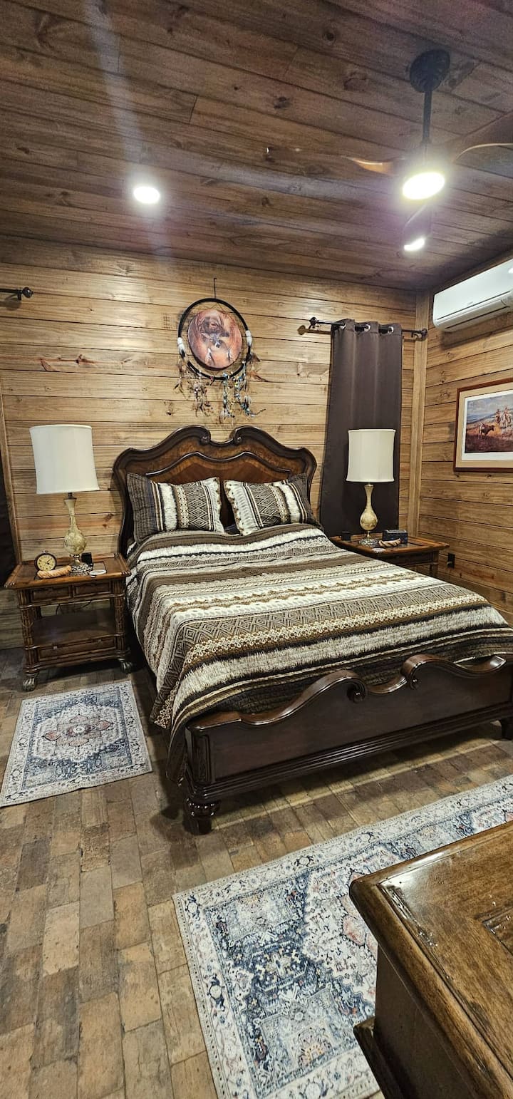 Raka Ranch Barn - Folsom, LA