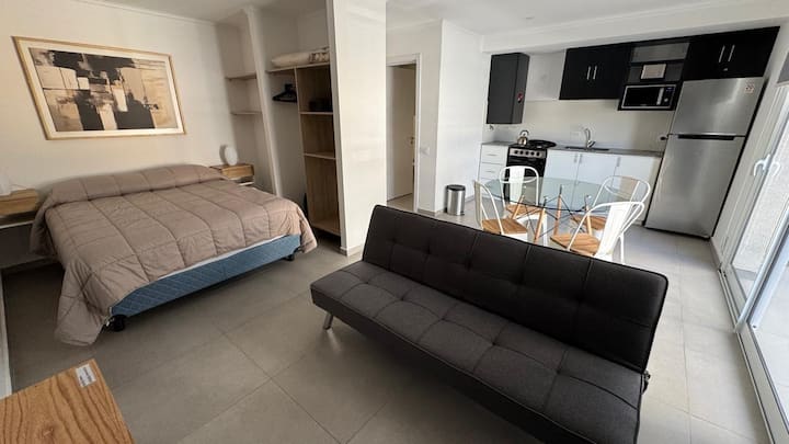 Monoambiente Impecable, Vista Lateral Al Mar - Necochea