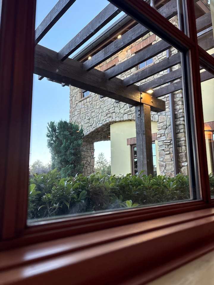 The Best! - Lompoc, CA