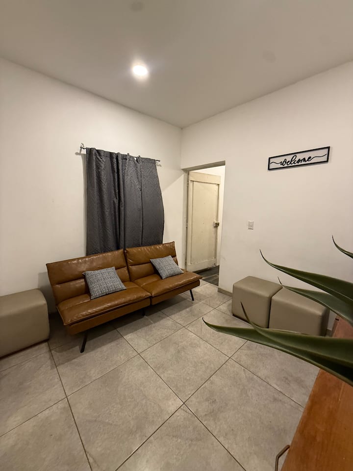 Casa Magnolia - Santa Ana