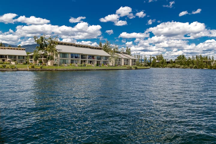 The Lakefront Loft. - 桑德波因特