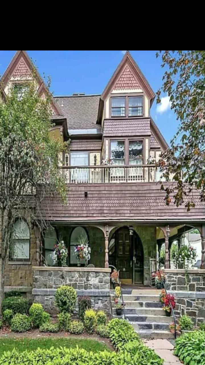1 Br Trackside Condo - Saratoga Springs. - Saratoga Springs, NY