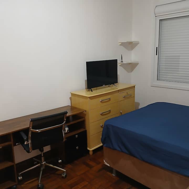 Apartamento 1d Na Av. Azenha - Porto Alegre