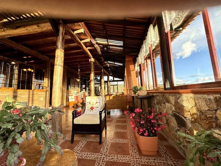 Quinta Anita
“Naturaleza, Paz Y Buenos Momentos.” - Paute