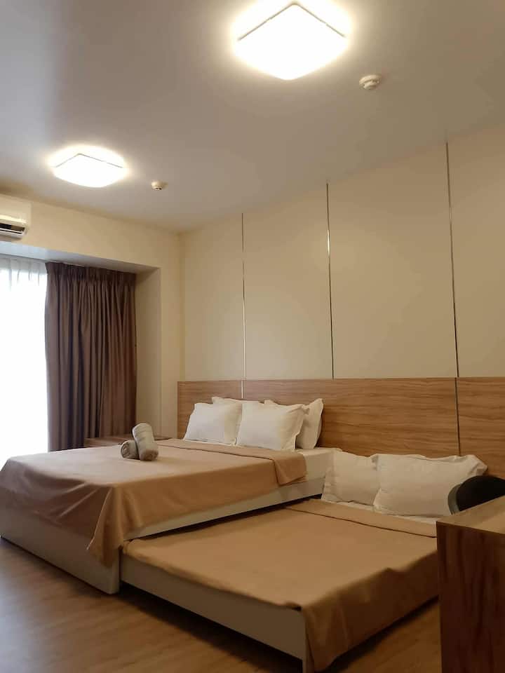 Elegant Condo Stay At Tagaytay - Tagaytay