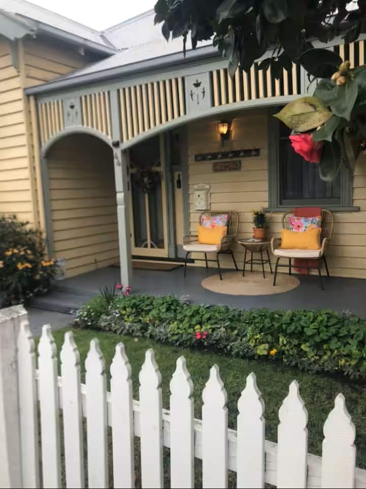 Heritage Cottage Close To Shopping & Restaurants - North Shore