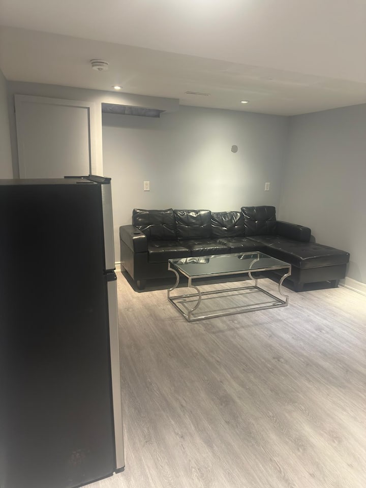 Cozy Apartment At Great Location - Brampton