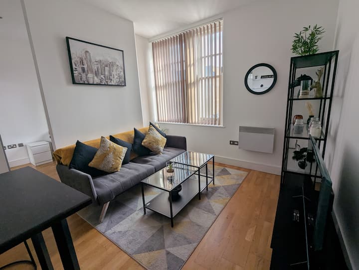 Lovely And Homey Flat Next To Station - London