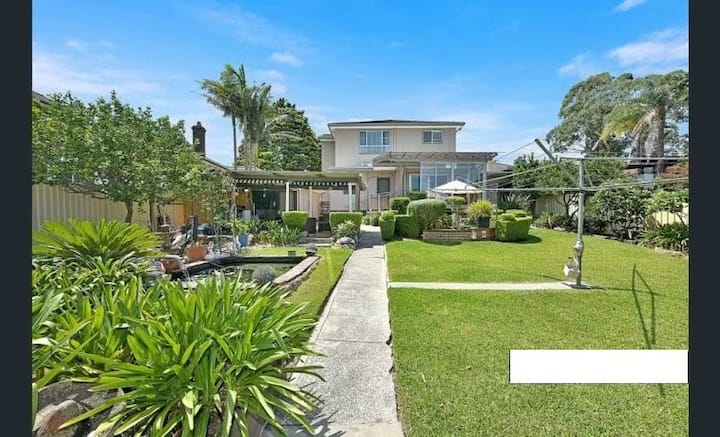 House In Chatswood
Comfortable, Excellent Value - Gordon