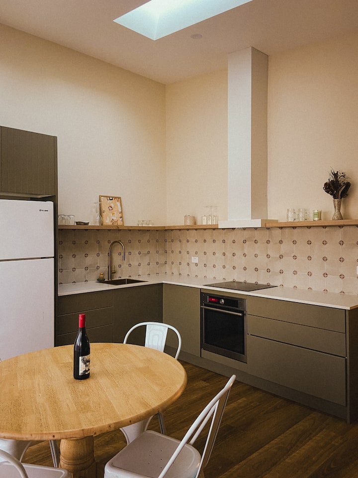 La Casa Guest House - Newcastle