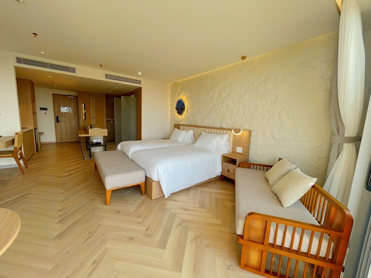 Mona Deluxe Partial Ocean Twins Bed Hoi An - Apartamentos en alquiler ...