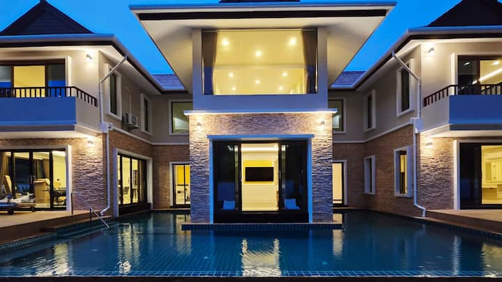 Bright Lotus, 7-bedroom Pool Villa, Ao Nang - Provincia de Krabi