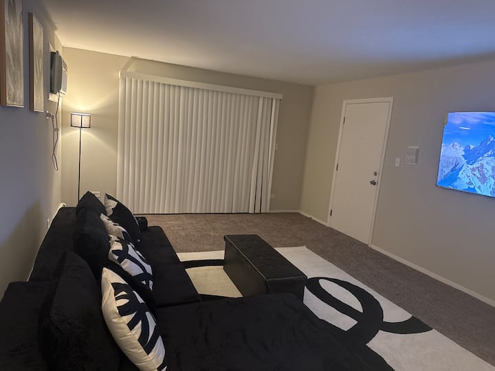 Quiet 3br Retreat • Walk To Wind Creek Casino - Homewood, IL