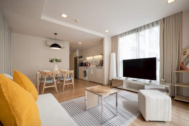 2br2ba| Bts Thonglor| Rooftop Pool, Gym, Bbq | Low - Bangkok