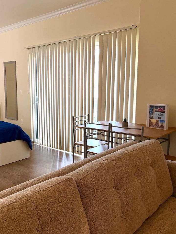 La’s Finest Studio In The Heart Of Dtla - Burbank, CA