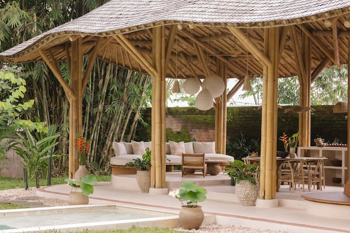 Stunning Bamboo Villa Only 3,5km From Ubud Market - Ubud