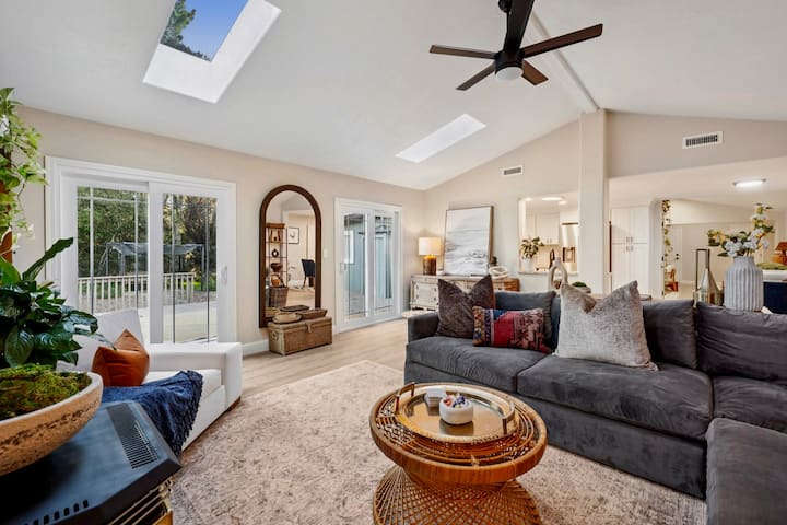 Beautiful, Gated Wine Country Getaway W/ Hot Tub - Santa Rosa