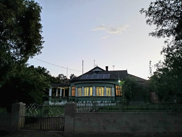 A Cozy Escape In Our Guesthouse At Splash 9. - Trompsburg