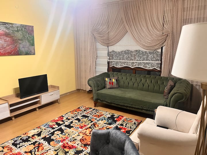 Mebs Okulu Yanı Aileler Için Konforlu Daire - Ankara