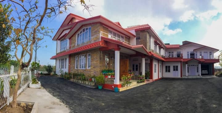 Homestay In Cherra: Clean, Cozy & Warm Hospitality - Cherrapunji