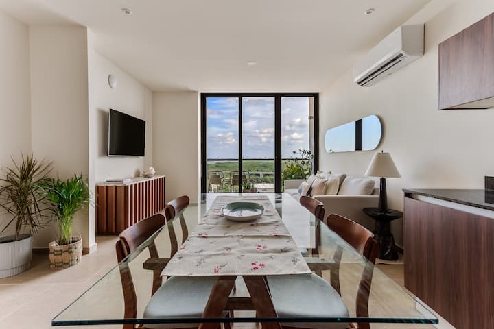 Lagoon & Sea Views - New Apt In Downtown Cancún - Cancún