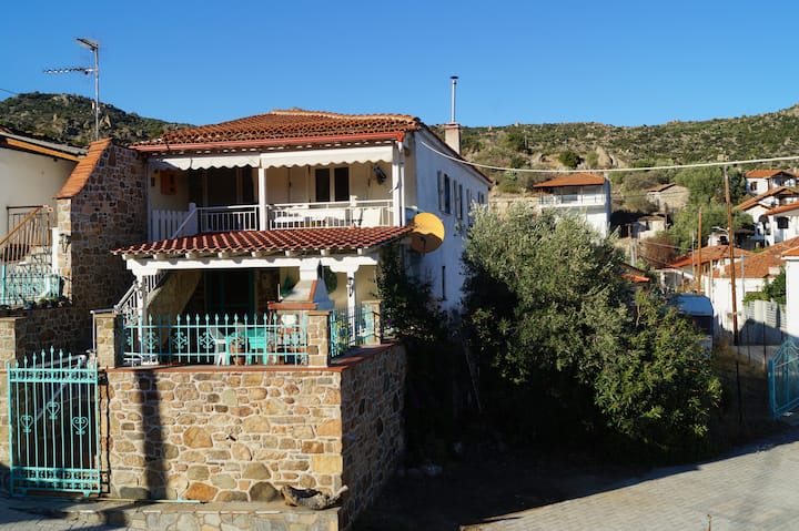 House Eleni - Sarti