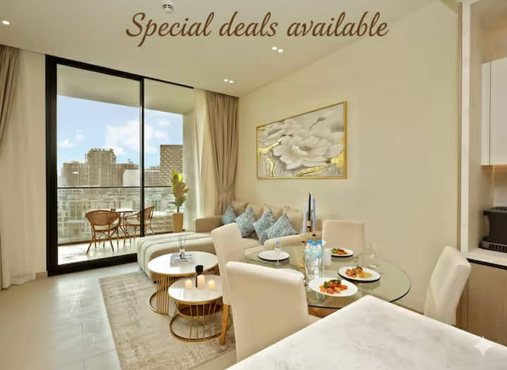 New 1-bed In Jvc W/pool, Gym & Paddle Court - Dubaï