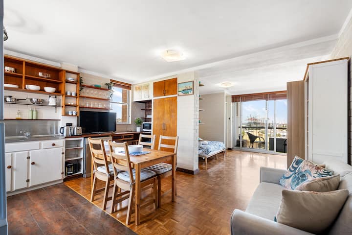 River Vistas - Fremantle Port Views - Fremantle