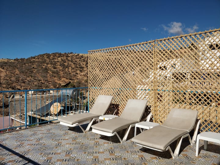 Quiet Triple Room 1 | Yoga & Surf Hideaway - Taghazout