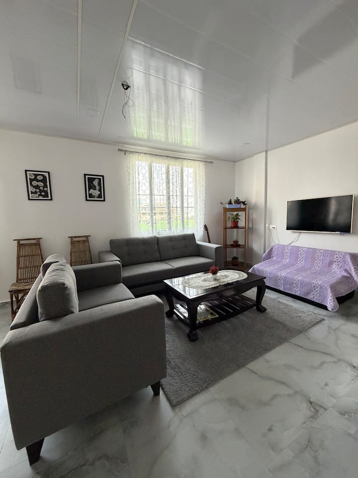 Baas Basaai Bread And Breakfast - Kalimpong