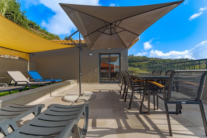 Luxmad Ii - West Coast - Ribeira Brava