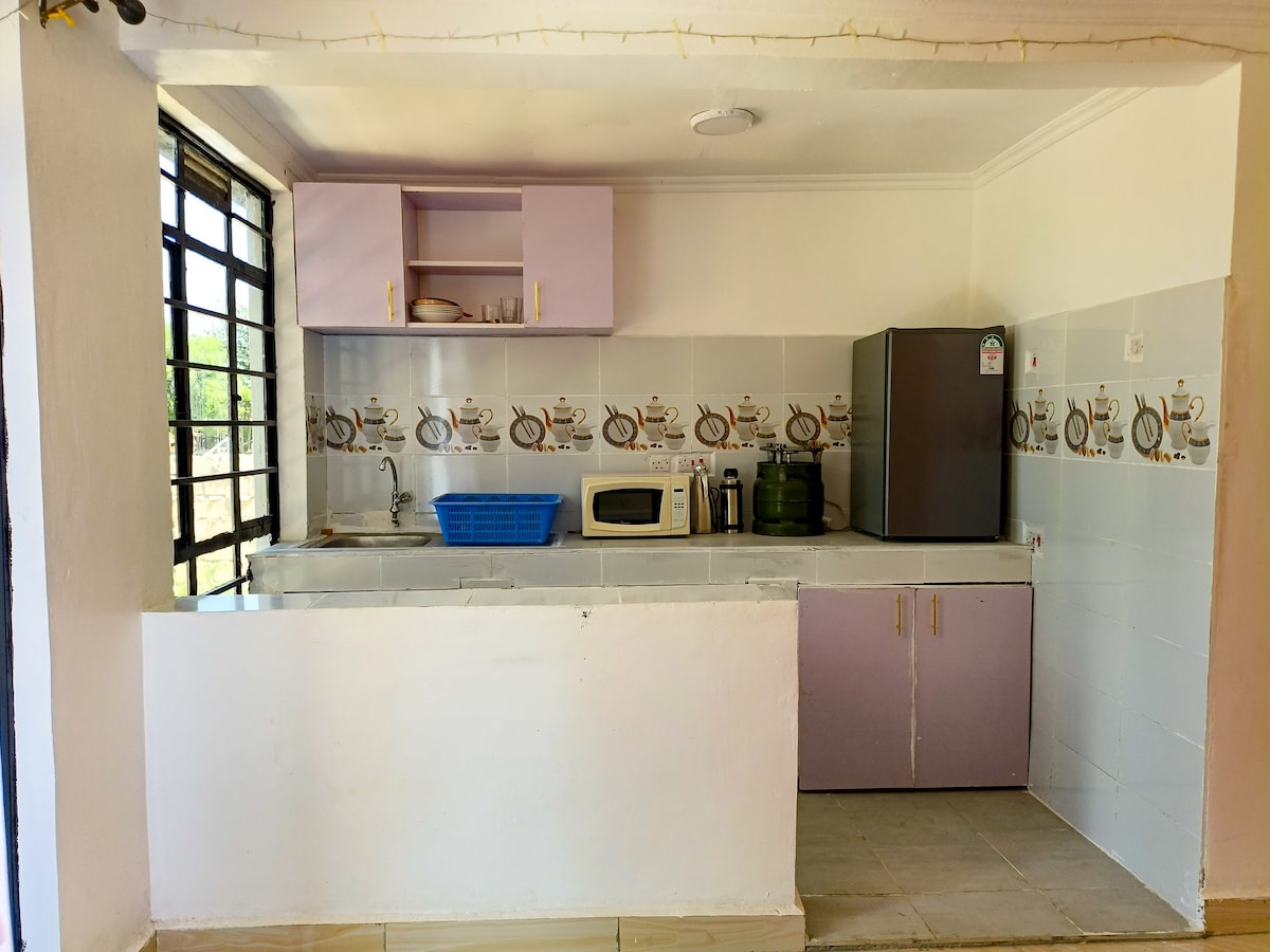 Camp Flo Eldoret – Your Private, Peaceful 1br Home - Guesthouses for ...