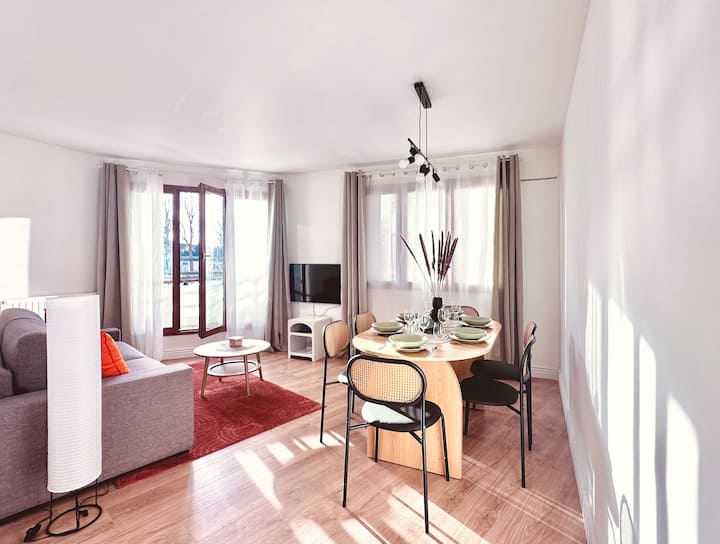 Balcon Sud & Vue Stade•3 Rooms•8 Pers.•parking - Levallois-Perret