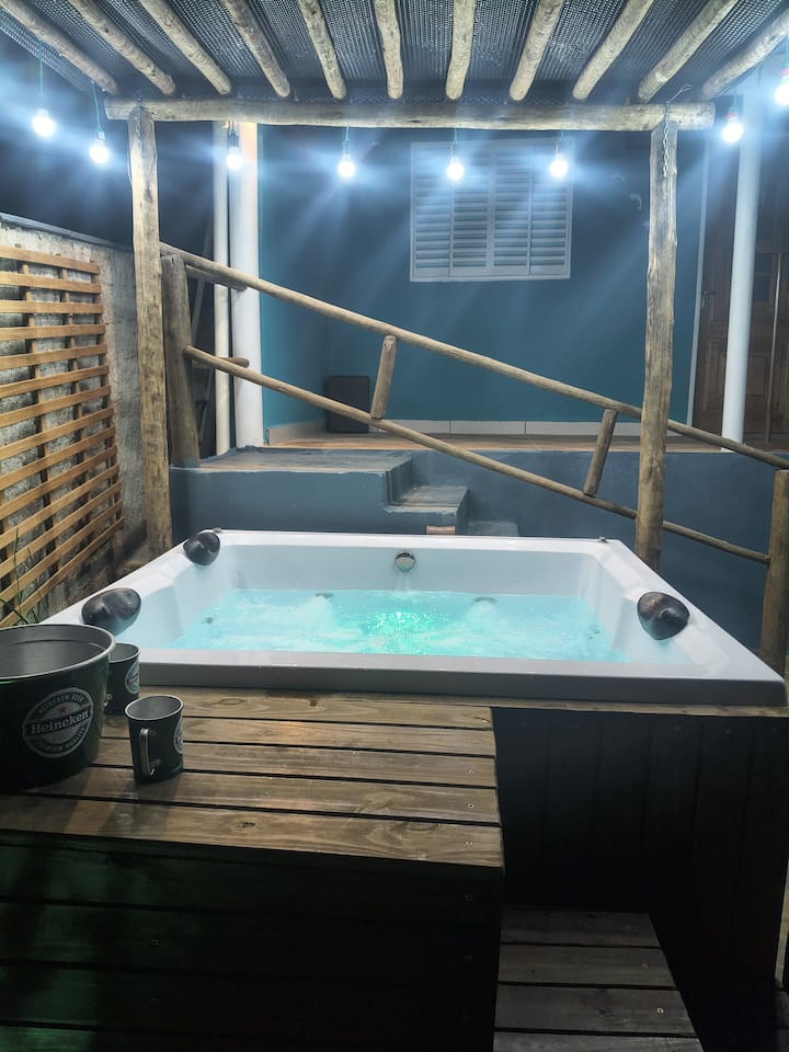 Chácara Maldivas 2: Lugar Encantador
Com Spa - Socorro