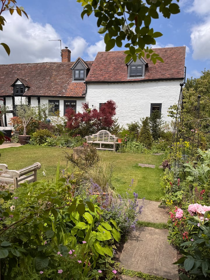 The Old Cheese Press, Eckington - Tewkesbury
