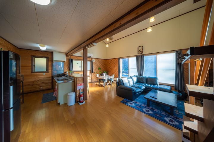 Aokiko House Lakeside Stay + Car | Pet Friendly - 大町市