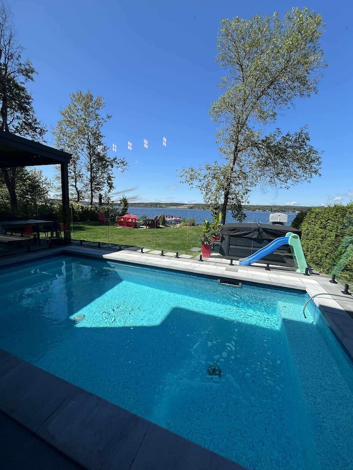 Chalet Panoramique | Spa & Vue Sur Le Lac Aylmer - Quebec