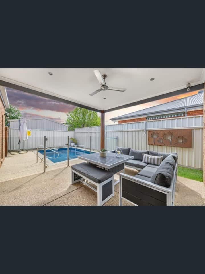 Blair Haven Moama 
River Retreat, Central Location - Moama