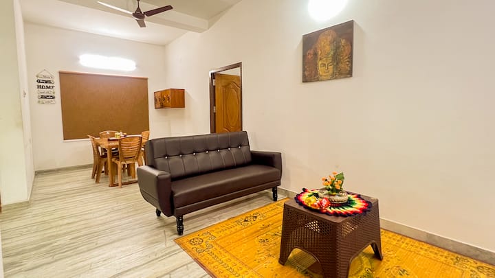 Vasantha’s Homestay - Cozy Family Retreat - Tiruchirappalli