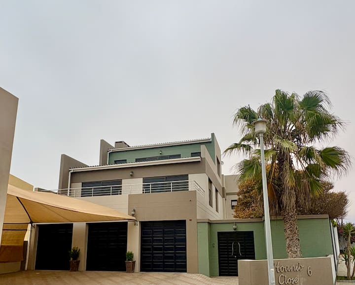 Langstrand-salt & Sand - Namibia