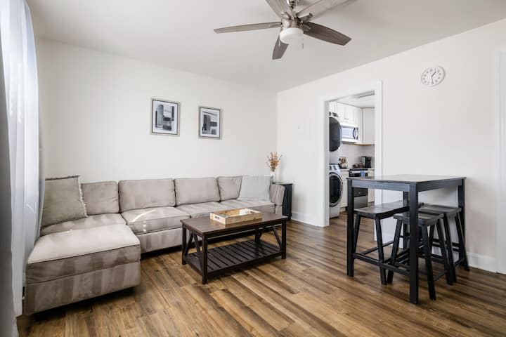 Cozy 2br Getaway Minutes To Downtown - Dayton A - Charleston, SC