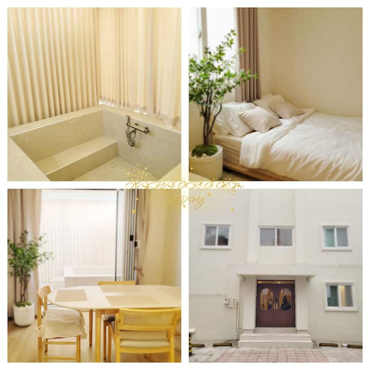 대전숙소/대형욕조무료/아기의자/무료주차/성심당 3km/유투브무료/충대병원10분 - South Korea